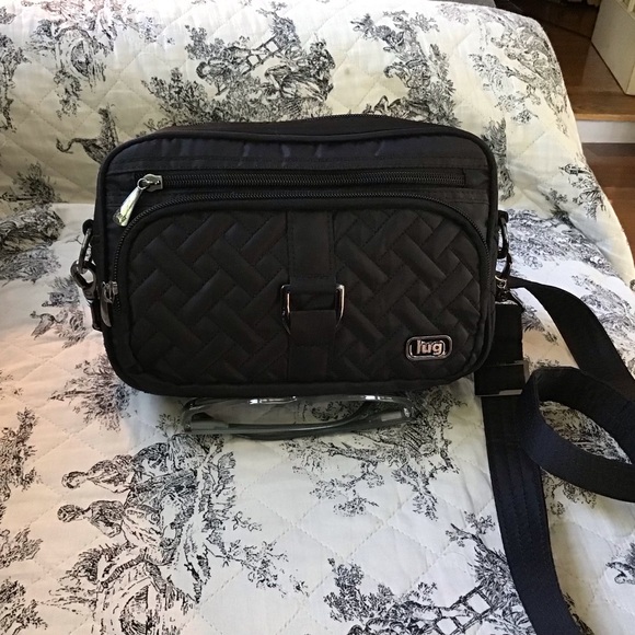 lug | Bags | Excellent Condition Lug Carousel Convertible ...